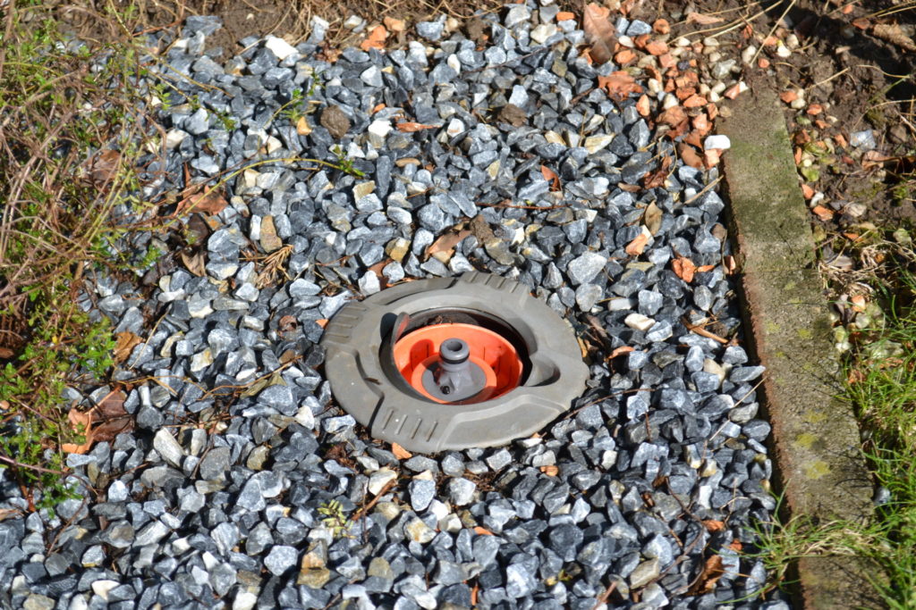 Bucket test to determine the amount of water available - Irrigation ...